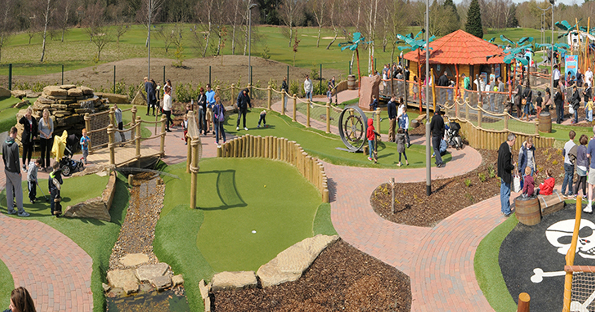Pirate Adventure Golf at Hoebridge Golf Centre | City Golf Europe