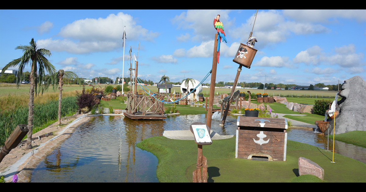 Pirate themed Adventure Golf at Hälla Golf Club | City Golf Europe
