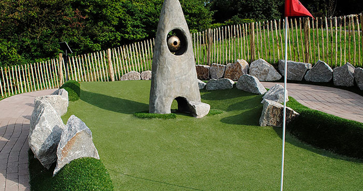Medival Adventure Golf in Germany | City Golf Europe