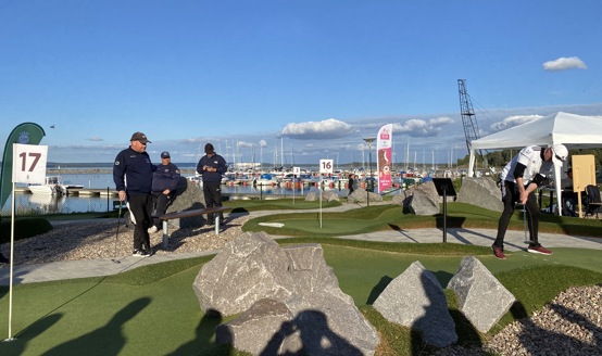 Project start - Blacklight shown in an underwater theme at Lanzarote ...